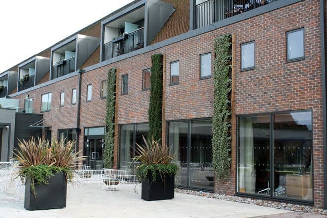 Freshfield Lane FLB First Quality Medium Multi Brick Pack 400