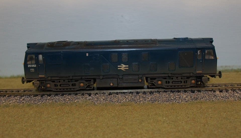 BACHMANN CLASS 25/1 BO-BO DIESEL 25052 DCC WEATHERED