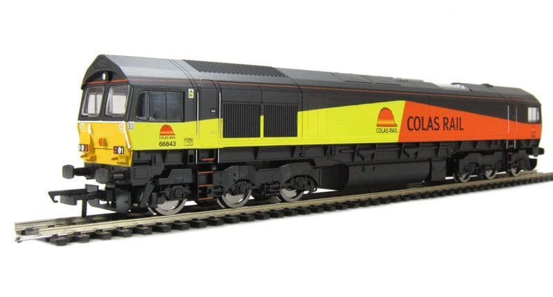 HORNBY R3042 Colas Rail Class 66 Diesel Locomotive