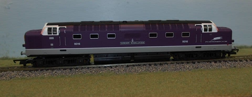 LIMA L205260 CLASS 9016 DIESEL LOCOMOTIVE PORTERBROOK