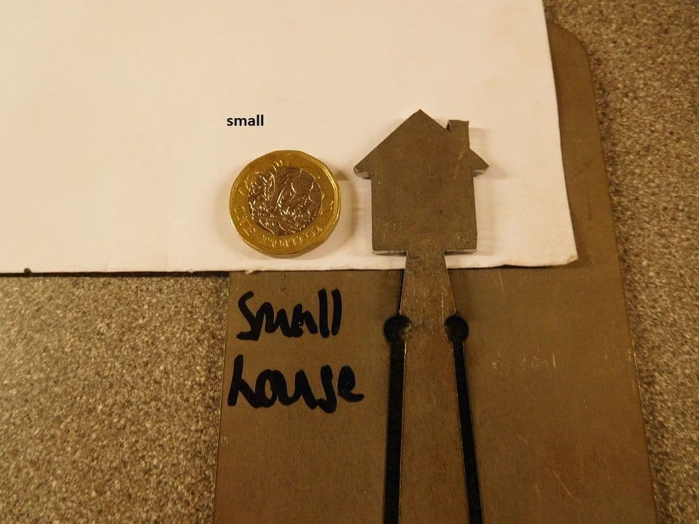 Small house shape potter pancake die