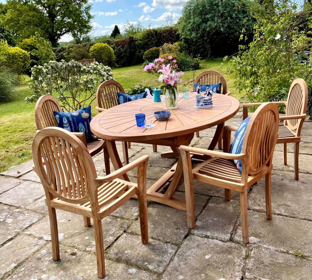 6 Seater Sundial Oval Table Windsor Castle Dining Set