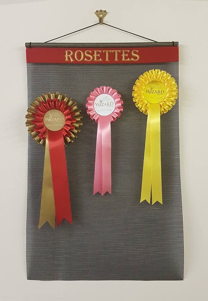 Classic Rosette Hanger