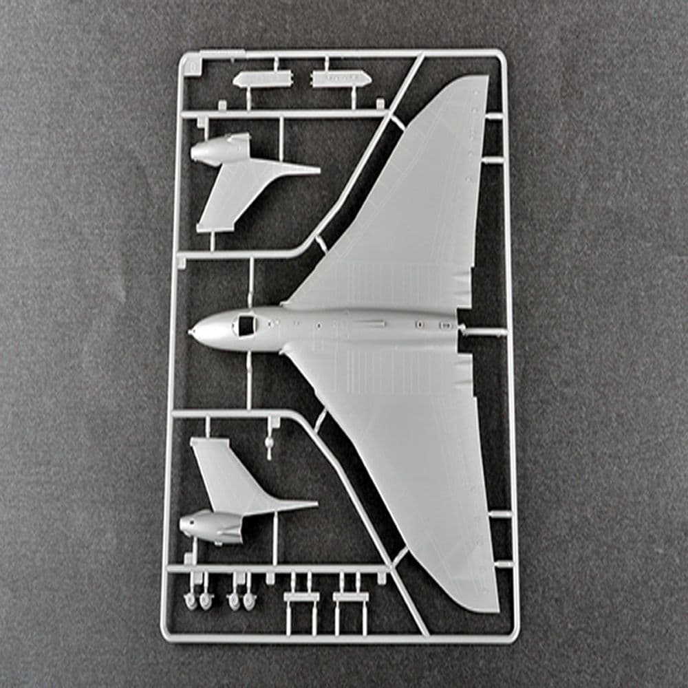 Trumpeter Avro Vulcan B Mk2 Bomber Model Kit | 03931 | Free UK Delivery ...