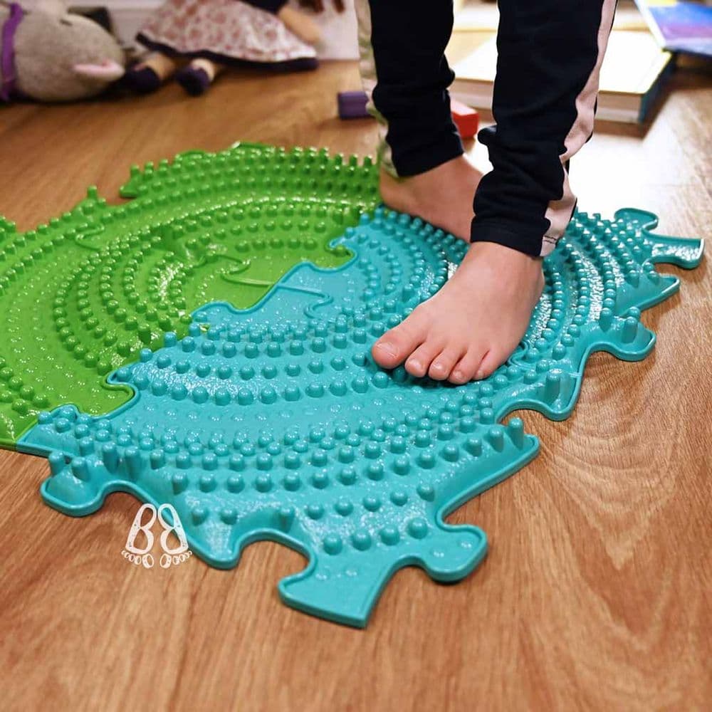 Twister 4 Planet Earth Muffik Sensory Play Mat Set