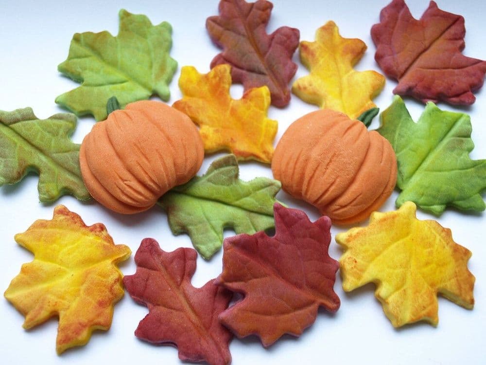12x Edible Pumpkins Autumn Leaves Cupcake Toppers Sugar Decorations ...