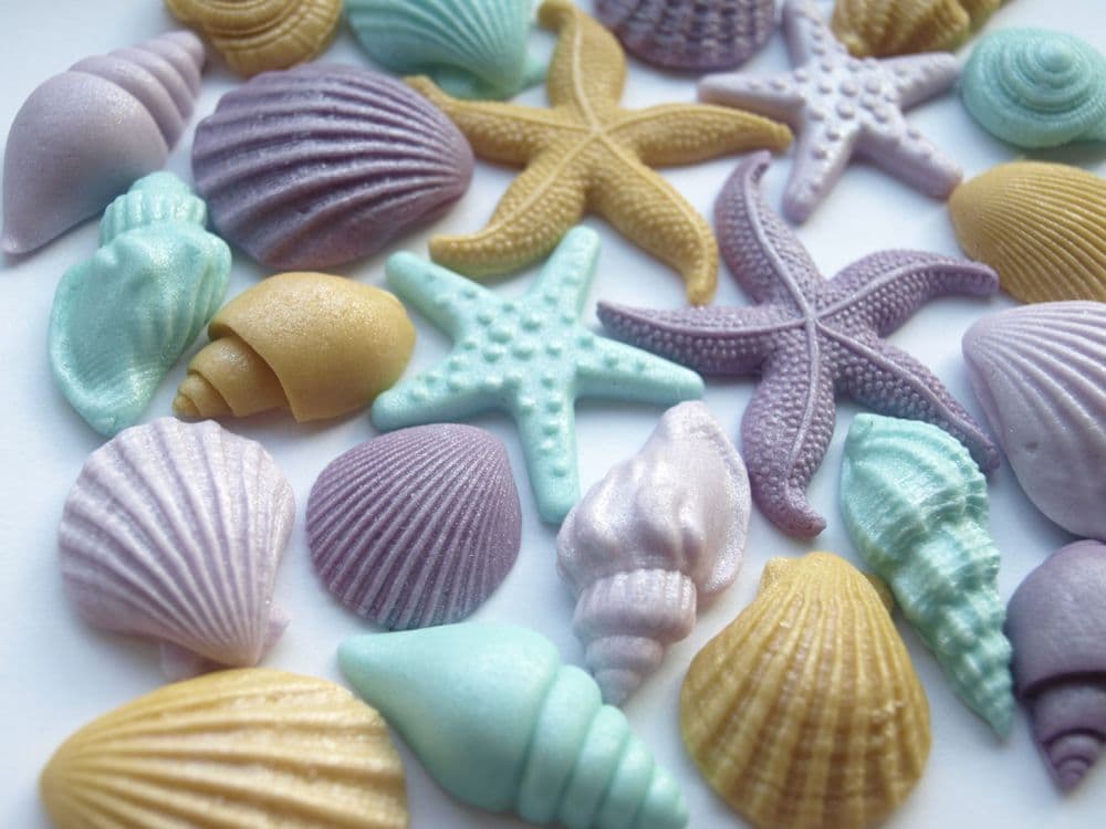 Handcrafted Edible Mermaid Seashells Shimmering Fondant Toppers for ...