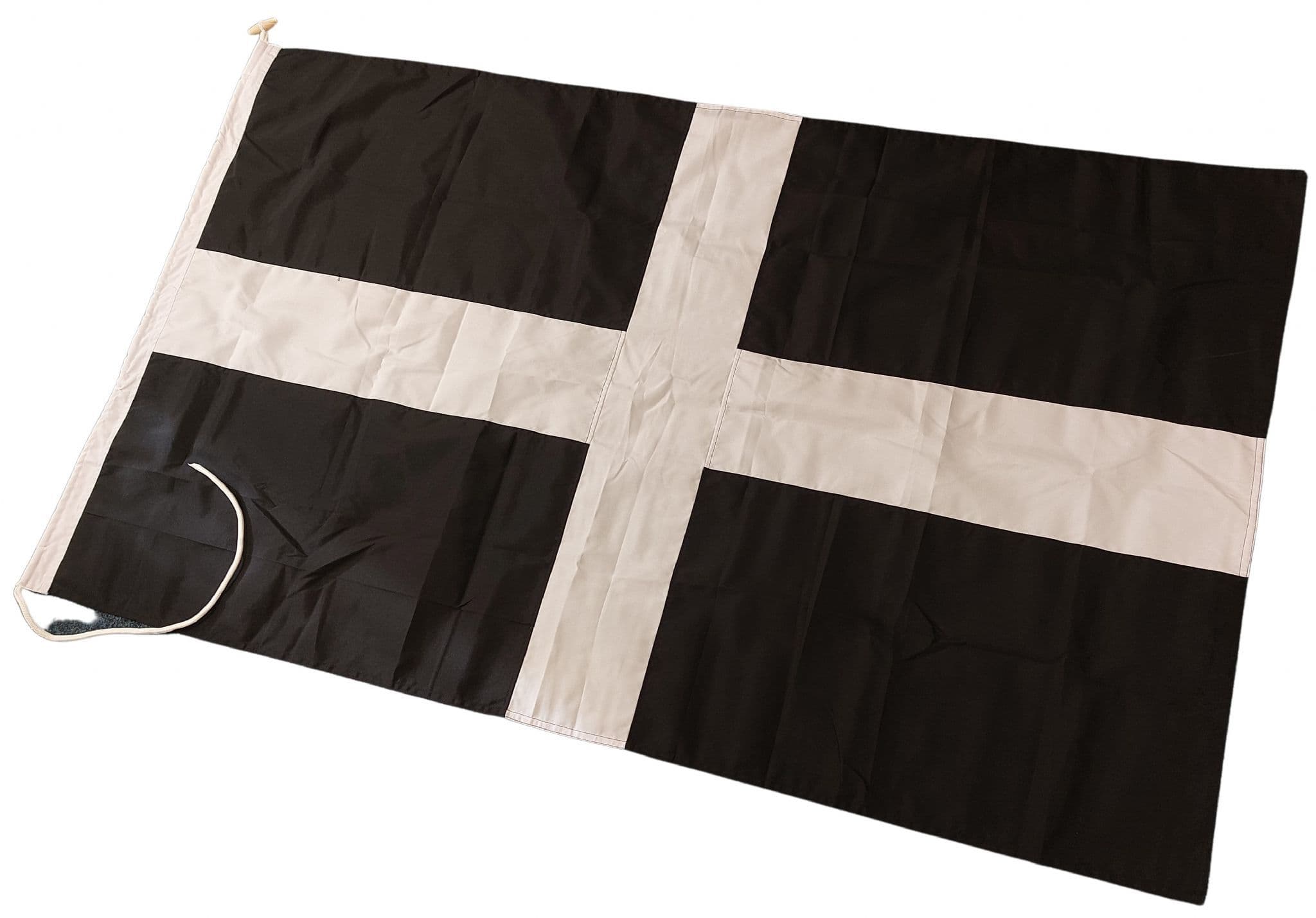 Cornwall Sewn Flag with Rope & Toggles - 5ft x 3ft | NWFlags