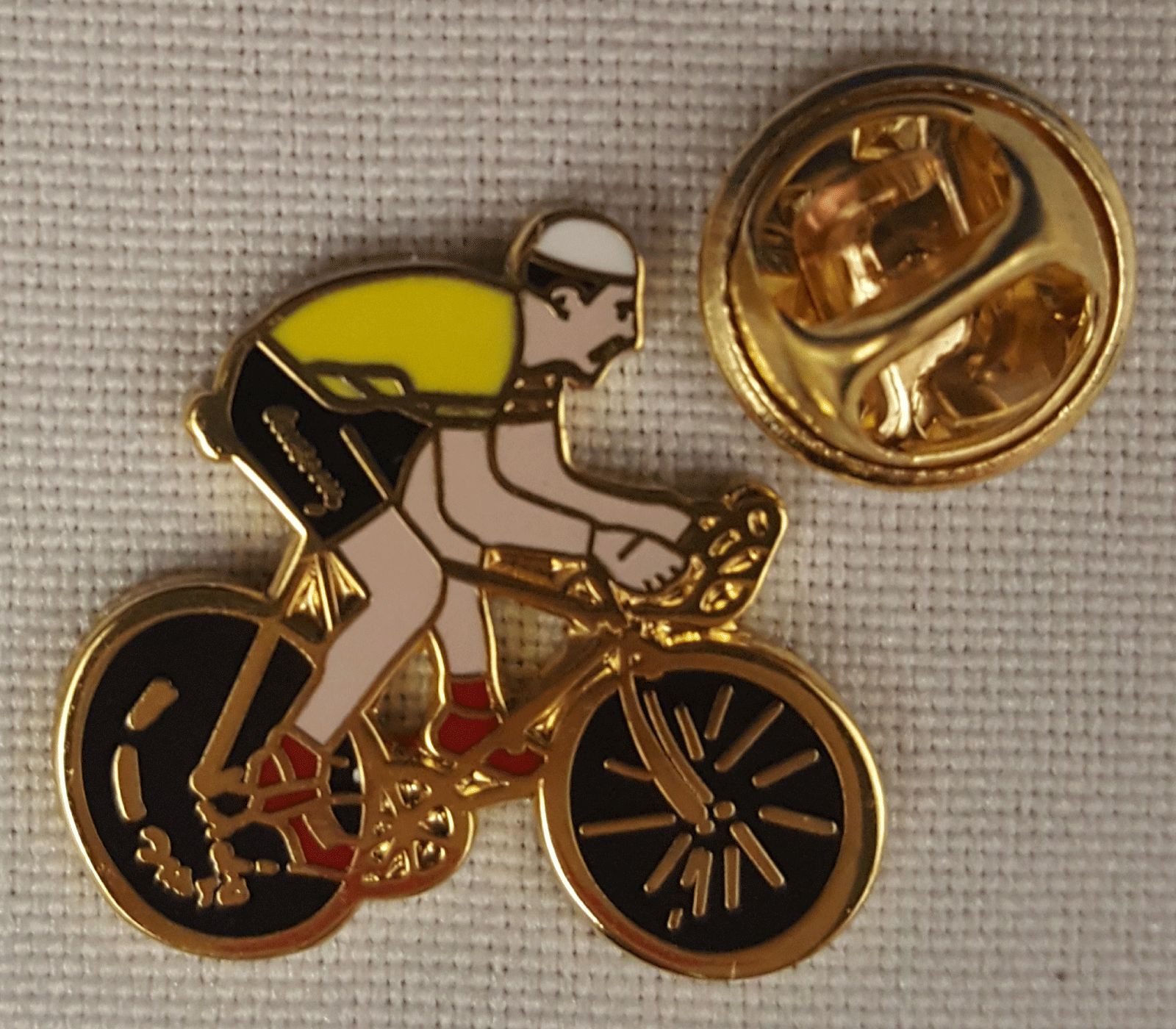 Cyclist Pin Badge | Buy Cyclist Pin Badge | NWFlags