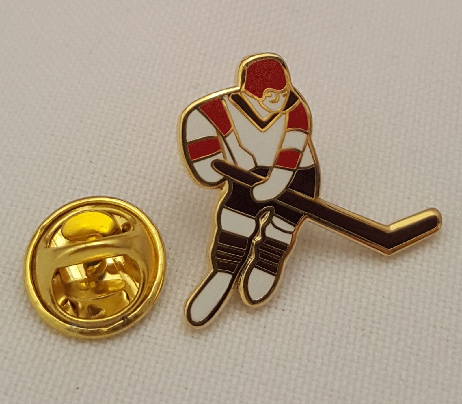 Ice Hockey Pin Badge | Buy Ice Hockey Pin Badge | NWFlags
