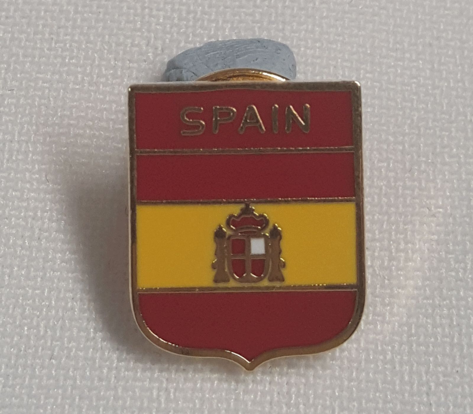 Shield Spain Pin Badge | Buy Shield Spain Pin Badge | NWFlags