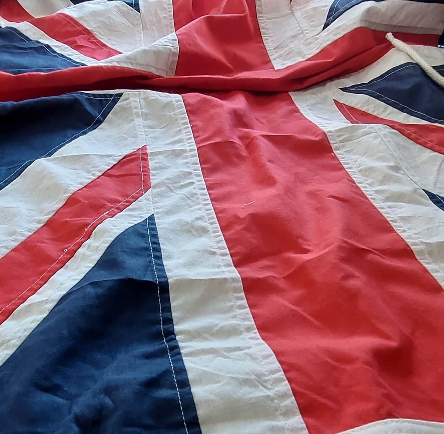 Vintage Union Jack Hand Sewn Cotton Flag - 3ft x 2ft Indoor use only | NWFlags.co.uk