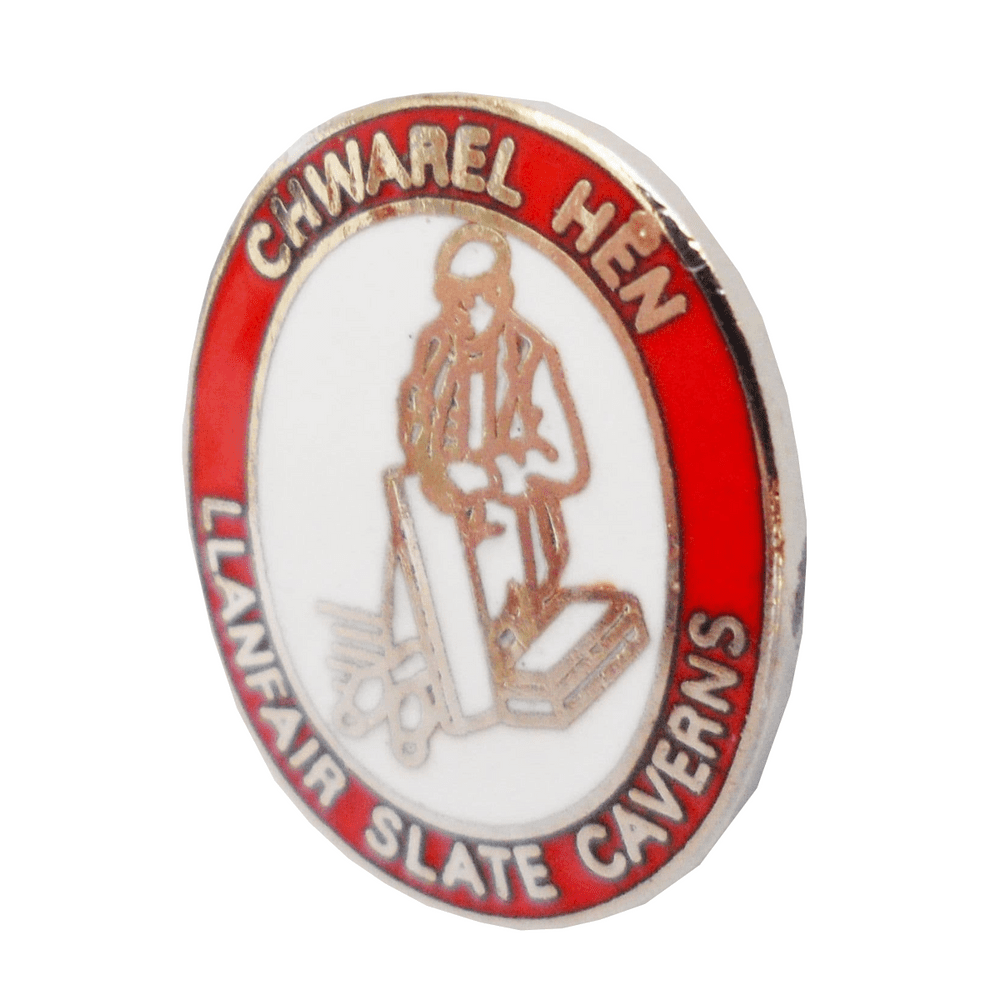 Chwarel Hen Slate Caverns Pin Badge