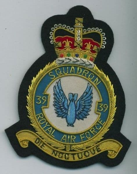 No 39 Squadron Royal Air Force RAF GOLD WIRED Blazer Embroidered Badge