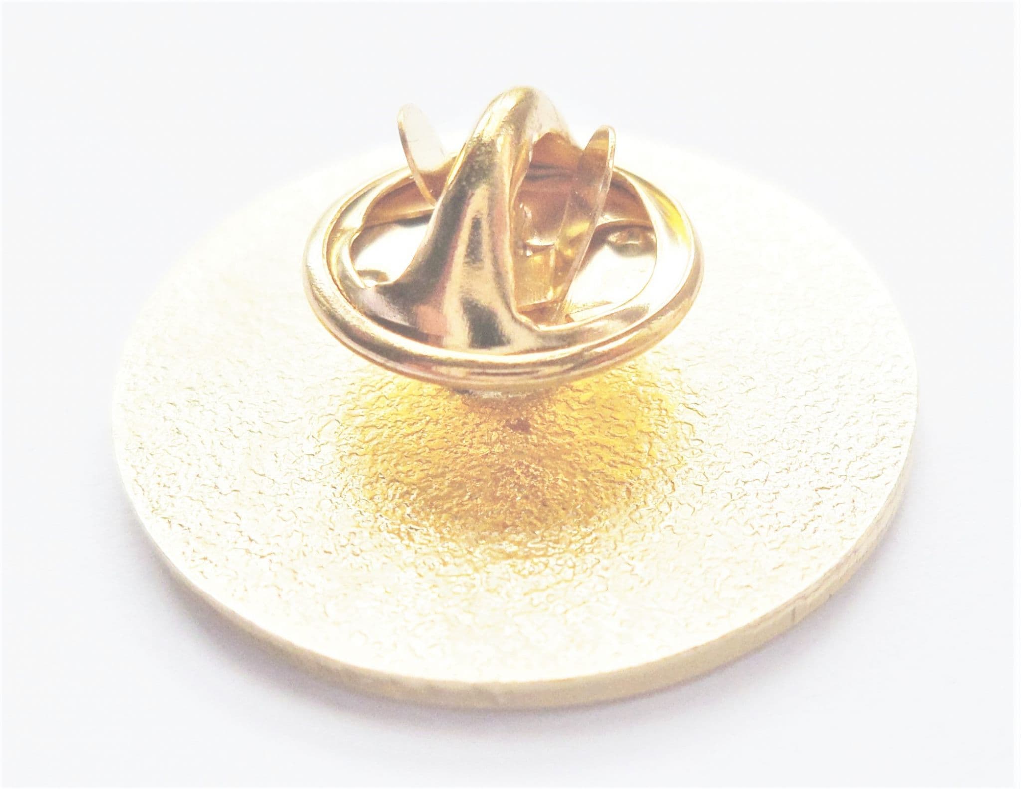 RAF Royal Air Force Crest Shaped Pin Badge - MOD Approved - M91