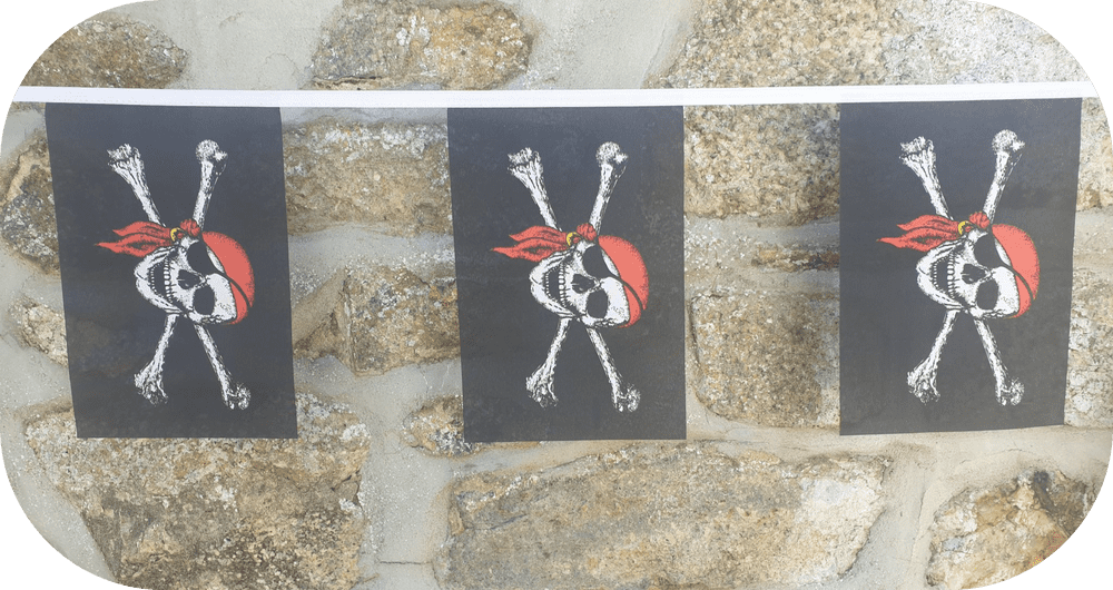 Red Bandana Pirate Flag Bunting