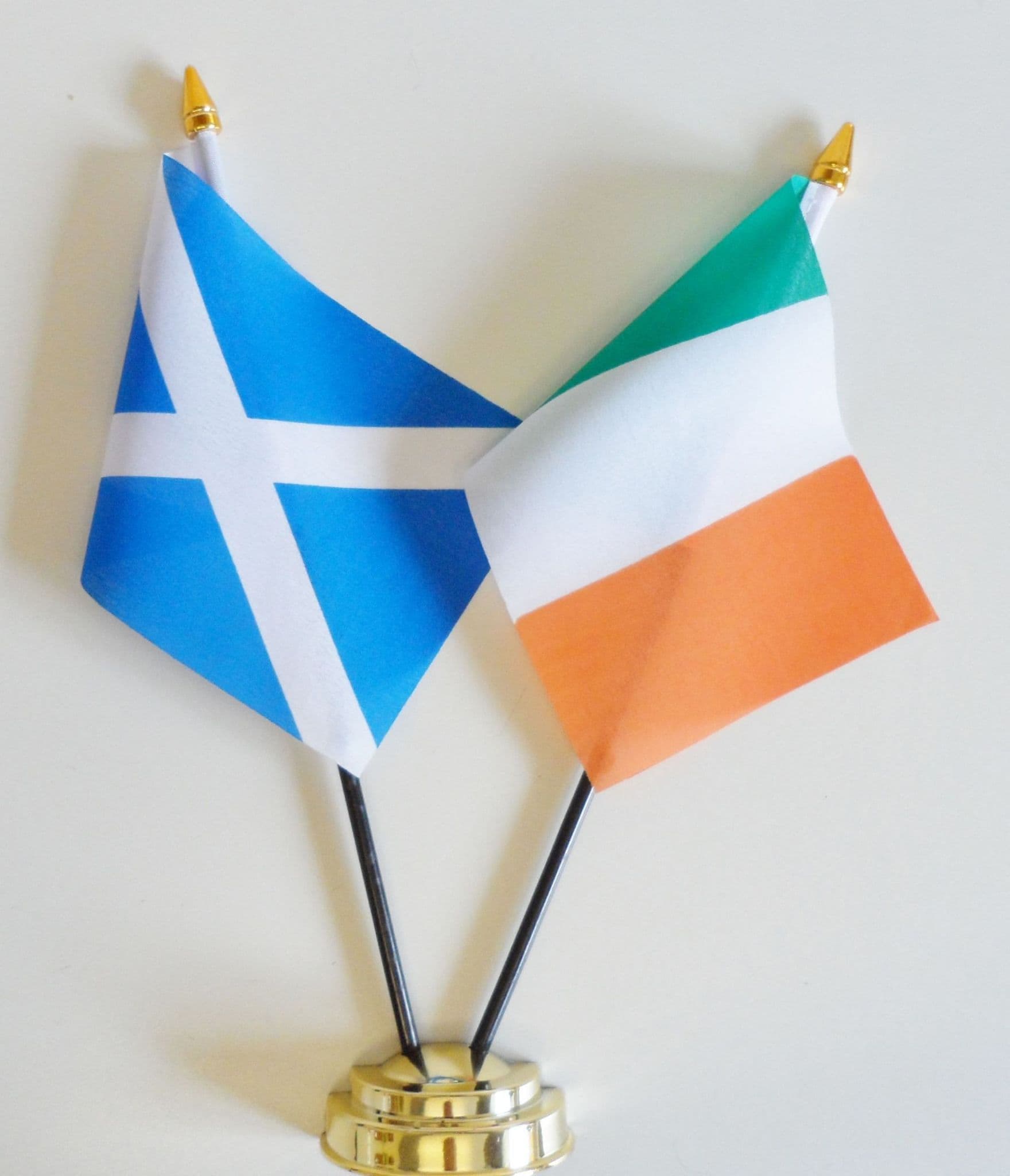 Scotland & Ireland Friendship Table Flags