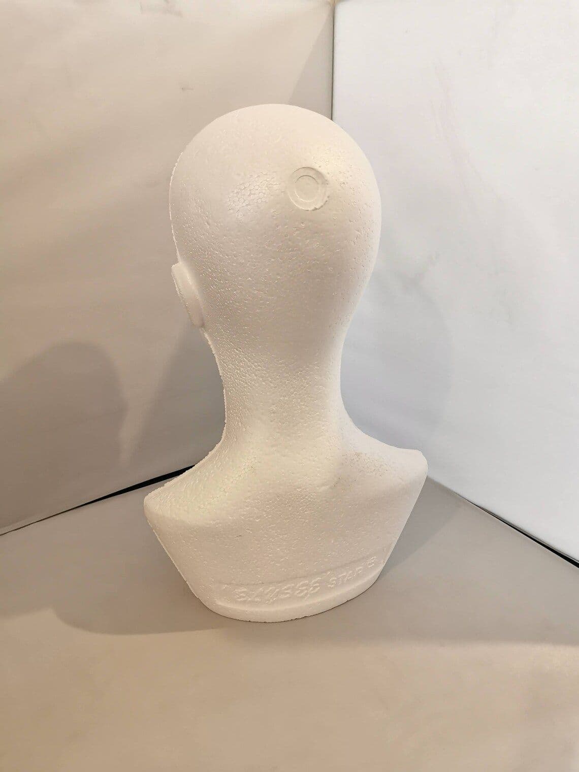Model Poly Head Styrofoam Mannequin Head Display Stand