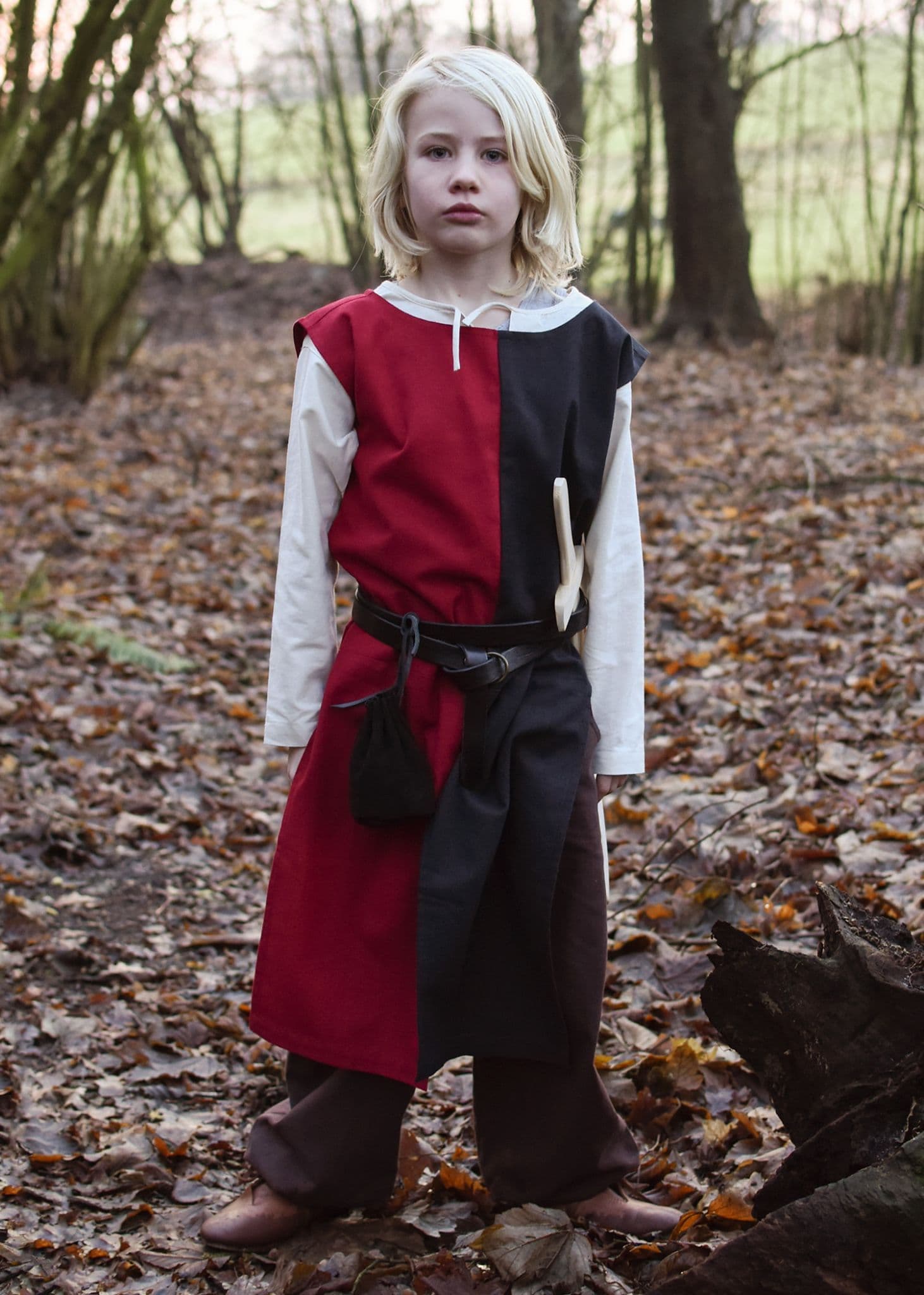 Child s Tabard/Surcoat Lucas