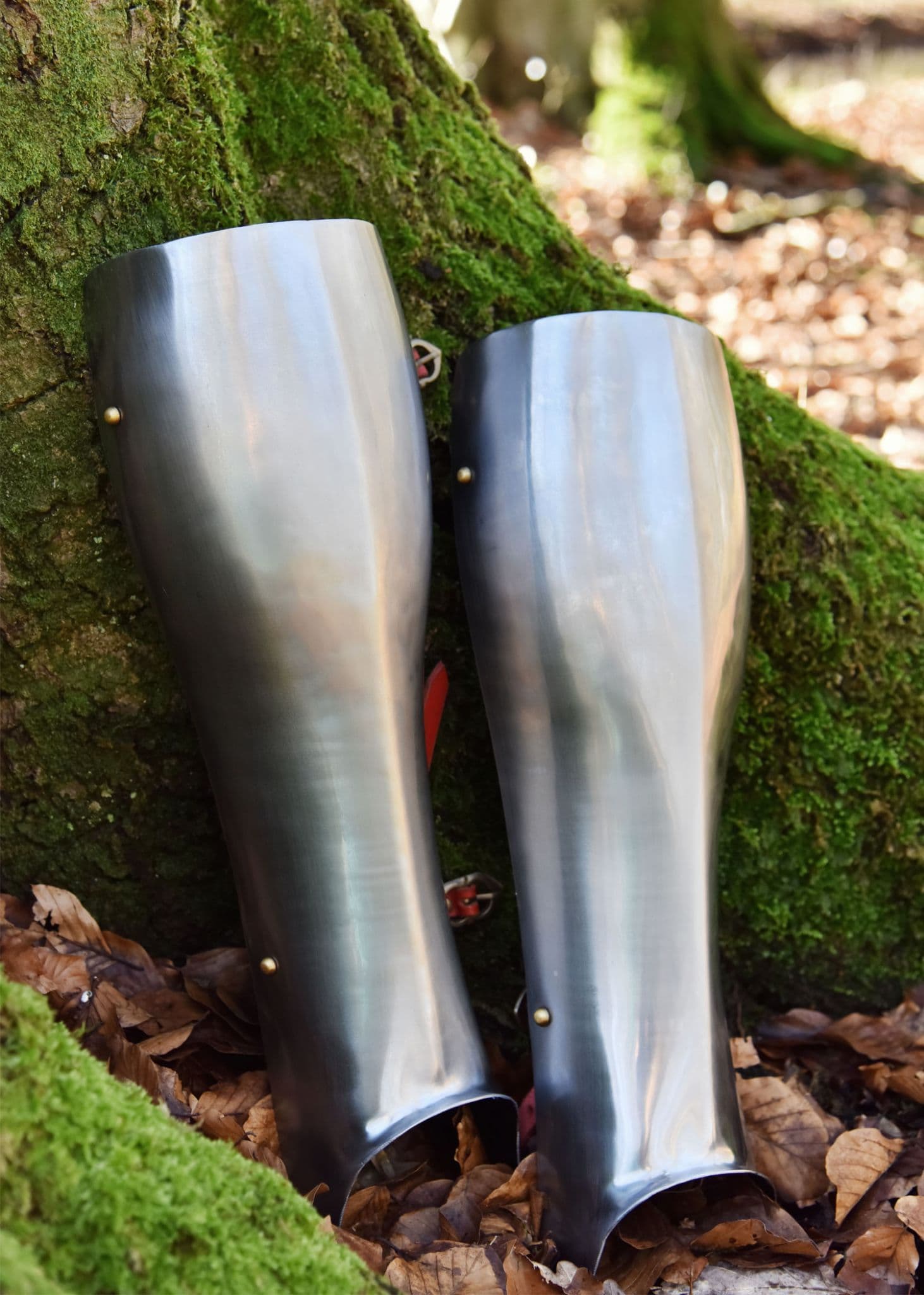 Knights Greaves Steel Pair