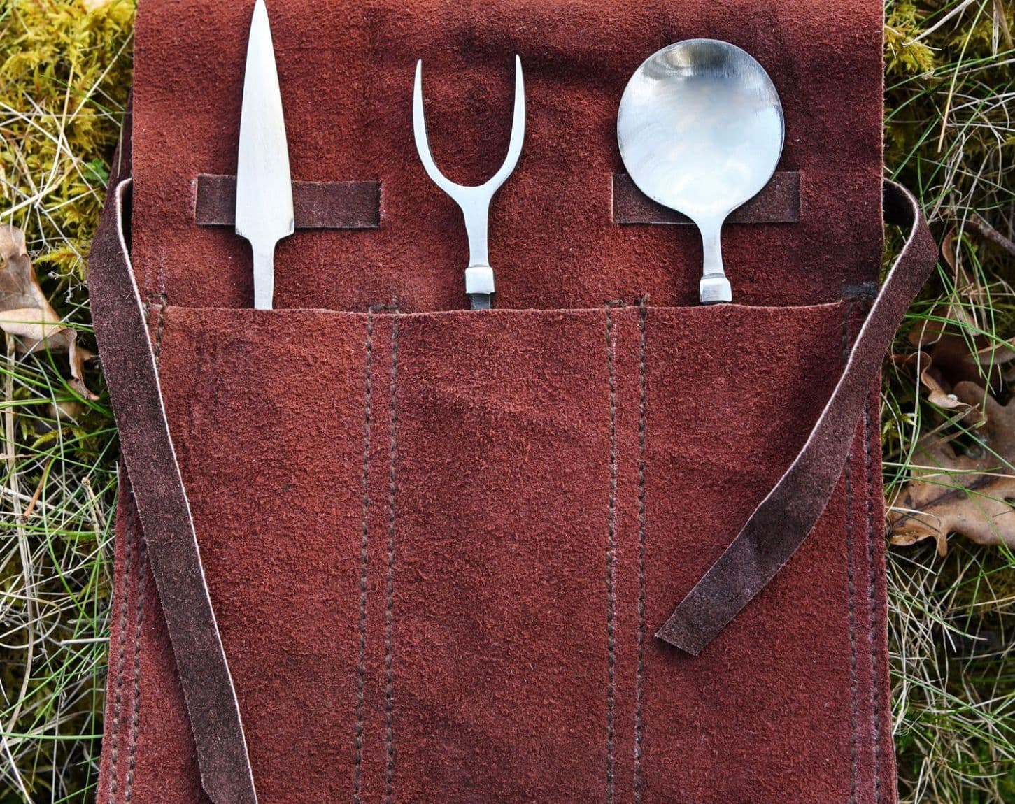 Medieval 3-Piece Cutlery Set Hand Forged With Leather Pouch
