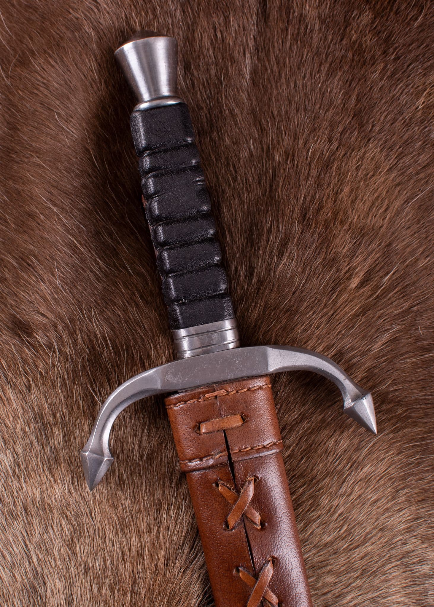 Renaissance Dagger with Leather Sheath