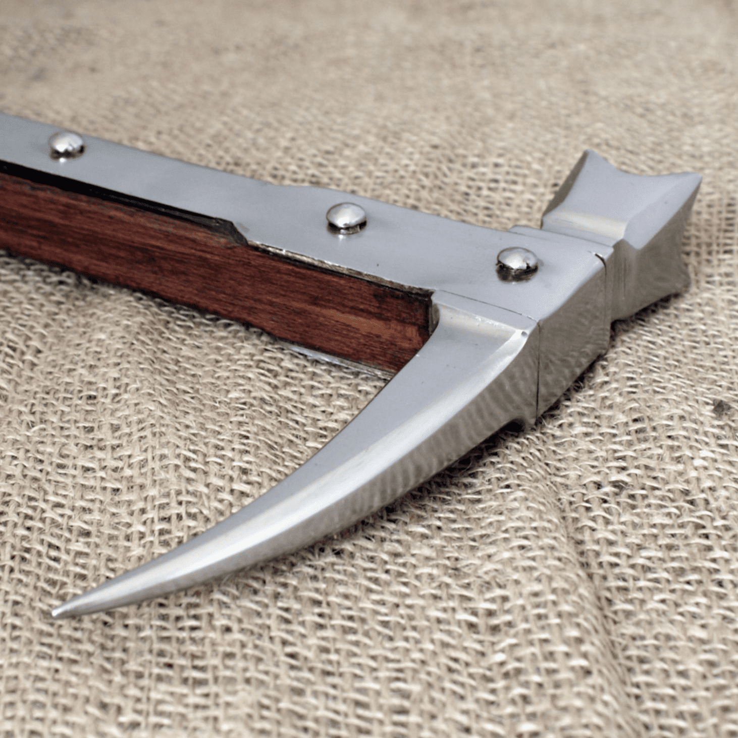 War Hammer "Raven s Beak"