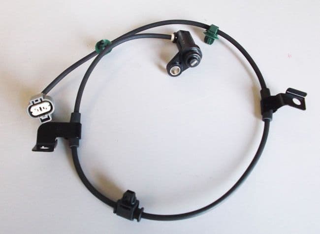 Mitsubishi L200 2.5DID B40 Rear ABS Speed/Antiskid Sensor R/H (03/2006 ...
