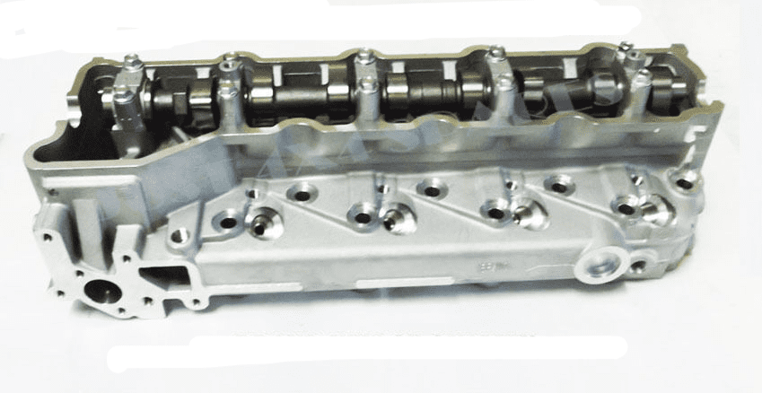 MITSUBISHI PAJERO SHOGUN DELICA 2.8TD 4M40T ENGINE CYLINDER HEAD BUILT ...