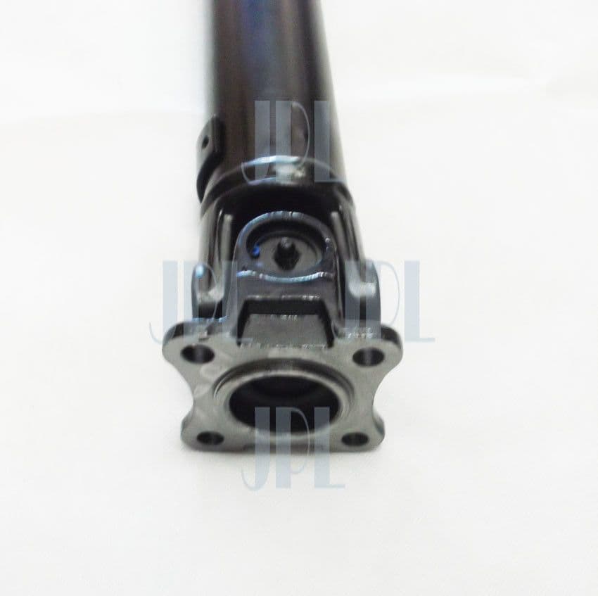 NISSAN NAVARA D40 2.5TD 2005+ - HEAVY DUTY FRONT PROPSHAFT NEW