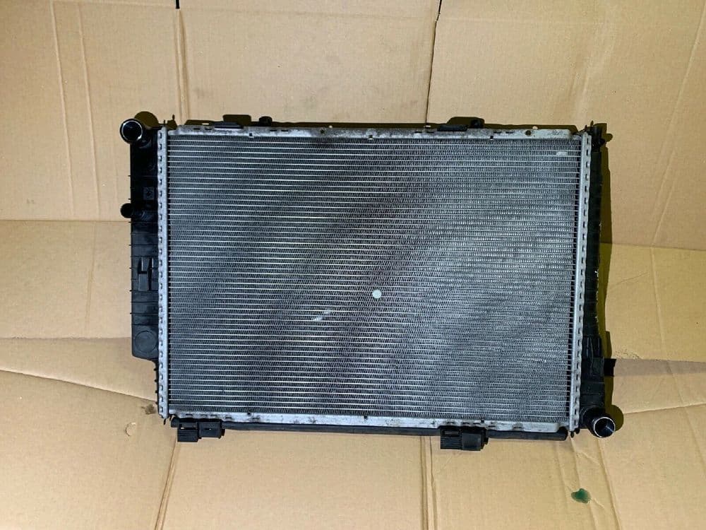 1997 - 2004 Mercedes SLK230 MANUAL COOLANT RADIATOR A2025003103 GENUINE MB
