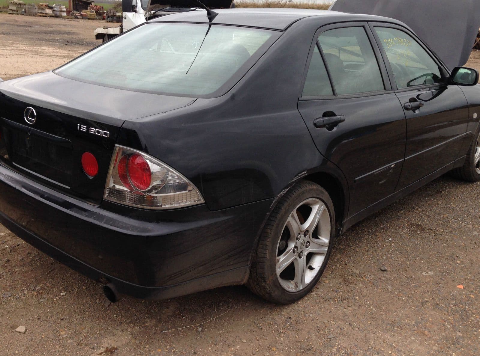 1999-2005 LEXUS IS200 AIR CON HOSE PIPES PAIR WITH VALVE AIRCON ...