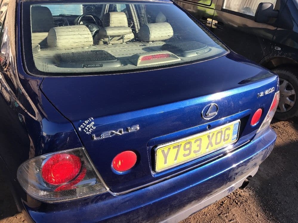 1999-2005 LEXUS IS200 IS300 BOOTLID BLUE 8M6 BOOT LID TRUNK