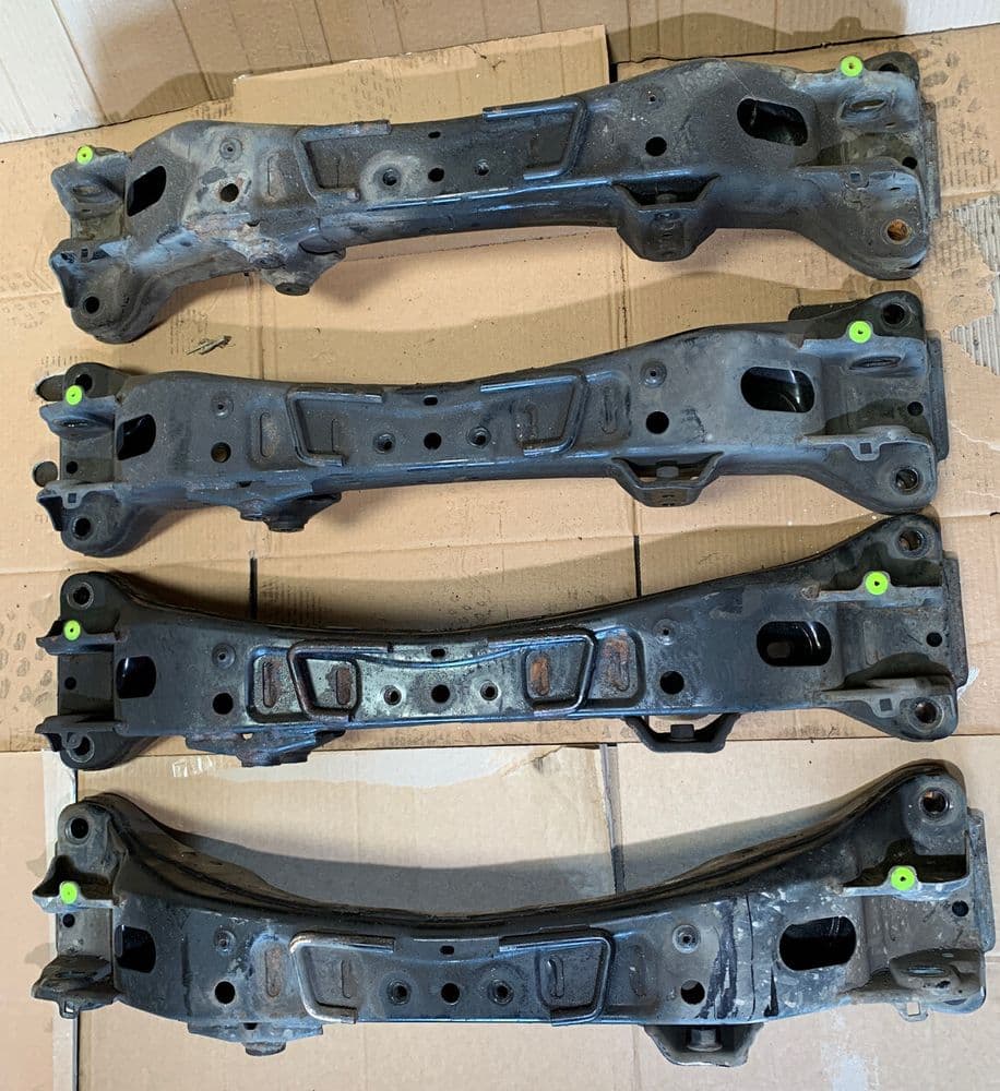 2004 LEXUS IS200 XE10 FRONT SUBFRAME CROSS MEMBER ENGINE BED CARRIER IS300