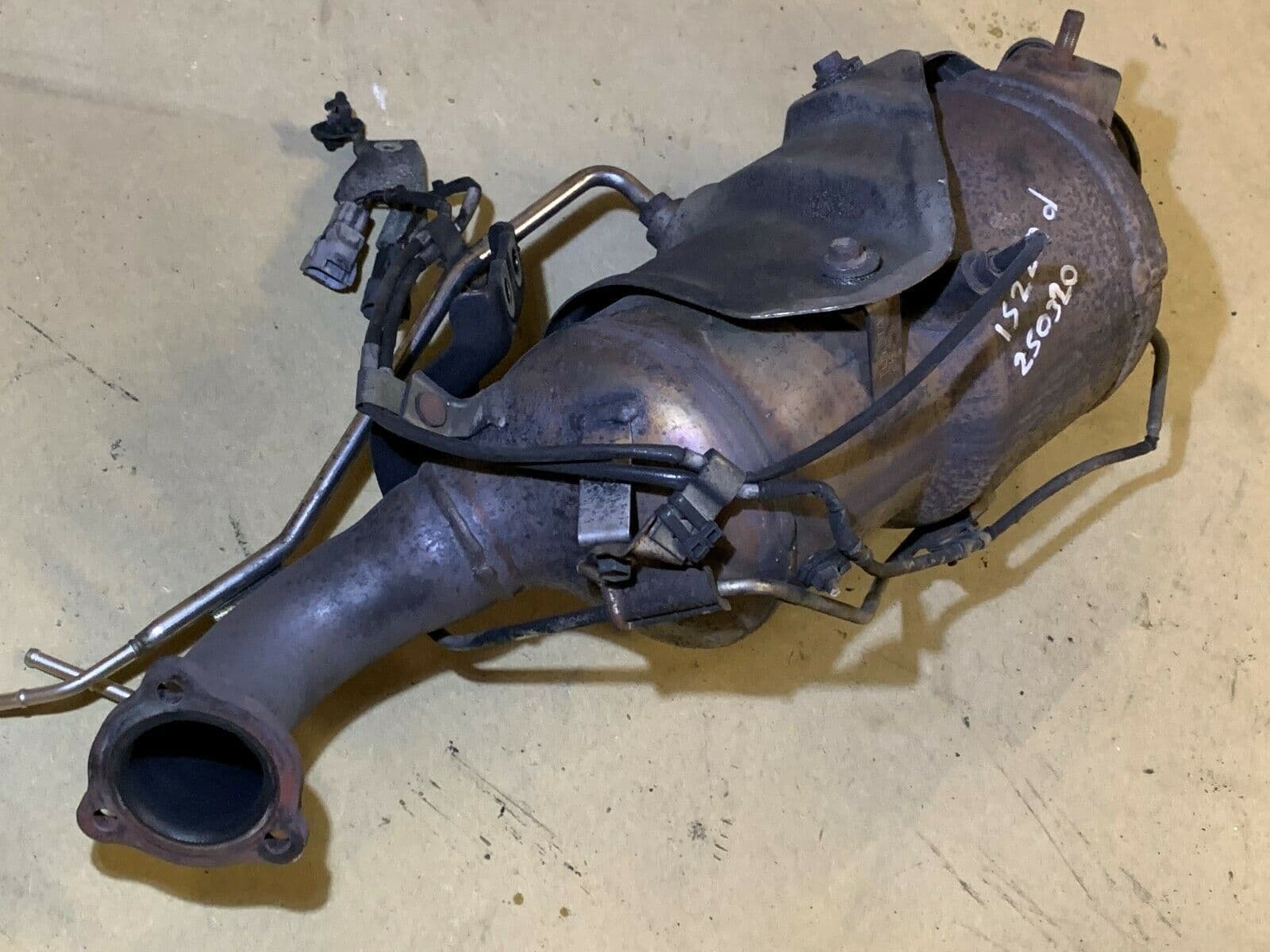 2007 LEXUS IS220 CAT DPF SENSORS CATALYTIC CONVERTER 05-12 IS220D DIESEL