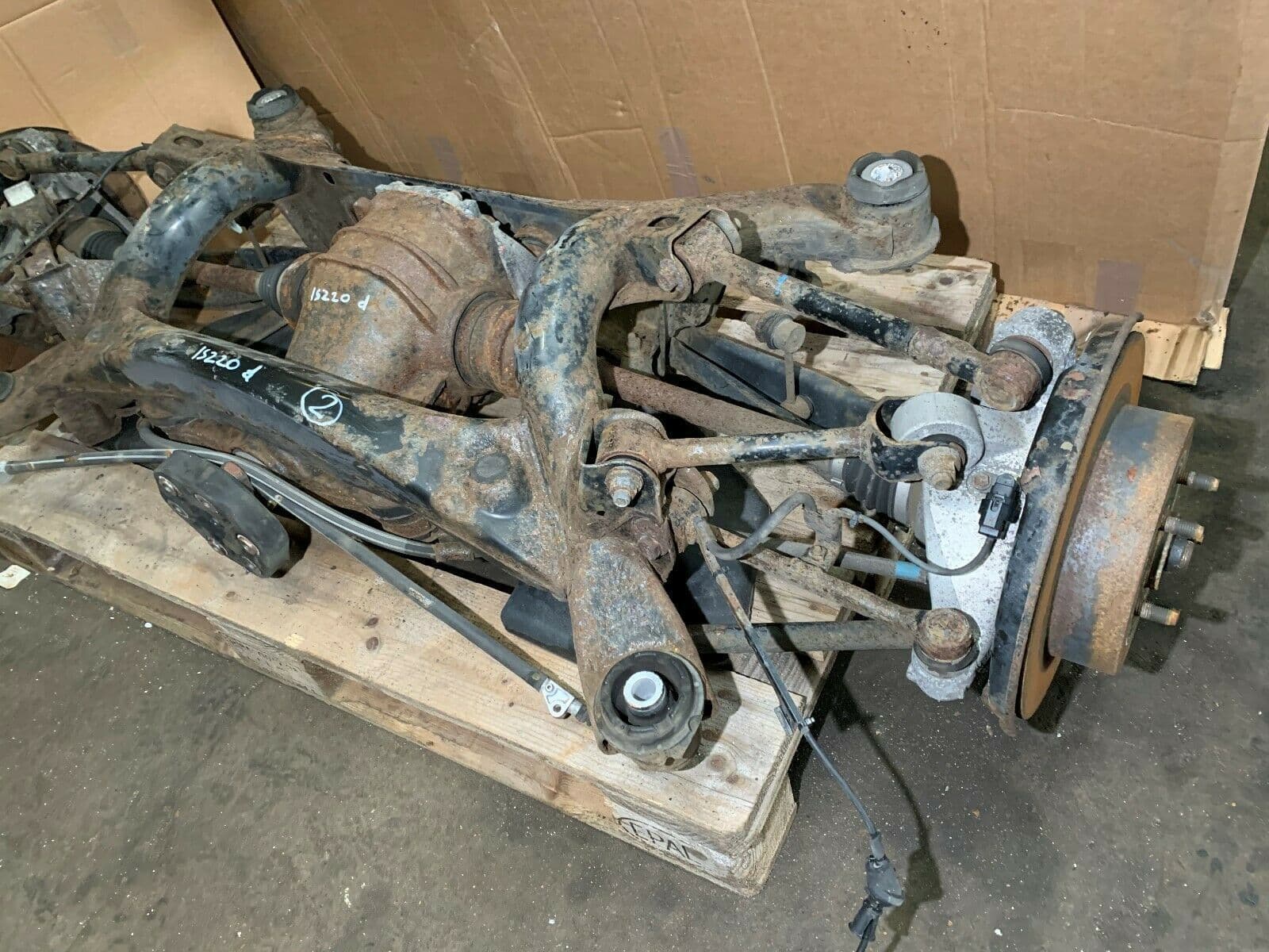 2007 LEXUS IS220 COMPLETE REAR AXLE SUBFRAME DIFFERENTIAL ARMS HUB BEARING