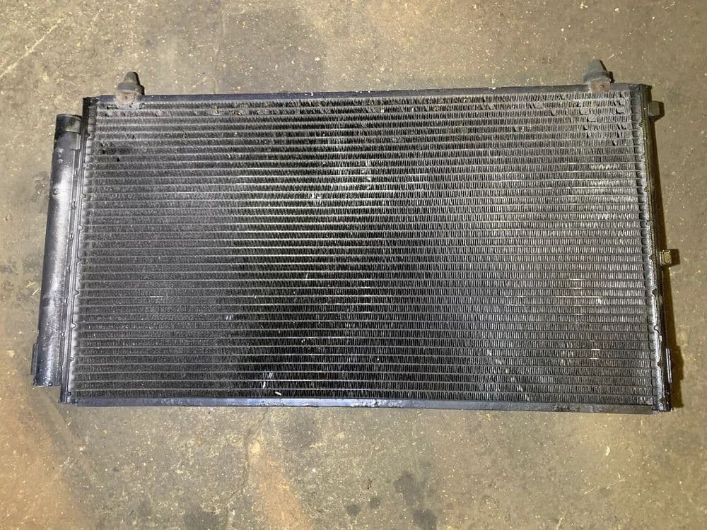 99-05 LEXUS IS200 AC AIR CON RADIATOR CONDENSER CORE AIRCON RAD X10