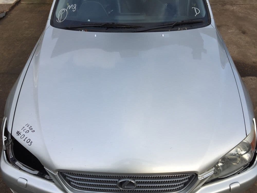 99-05 LEXUS IS200 IS300 BONNET SILVER 1cO VGC - COLLECTION ONLY 0103
