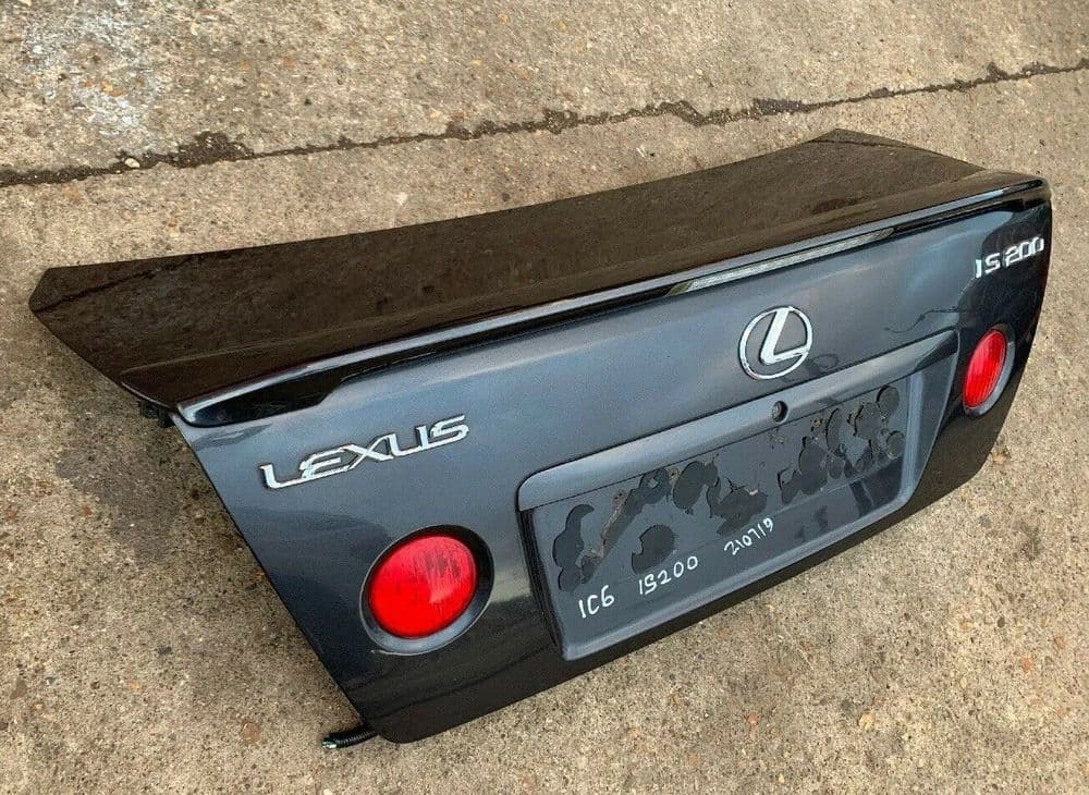 99-05 LEXUS IS200 IS300 BOOTLID GREY 1c6 Sport Spoiler Good CONDITION ...