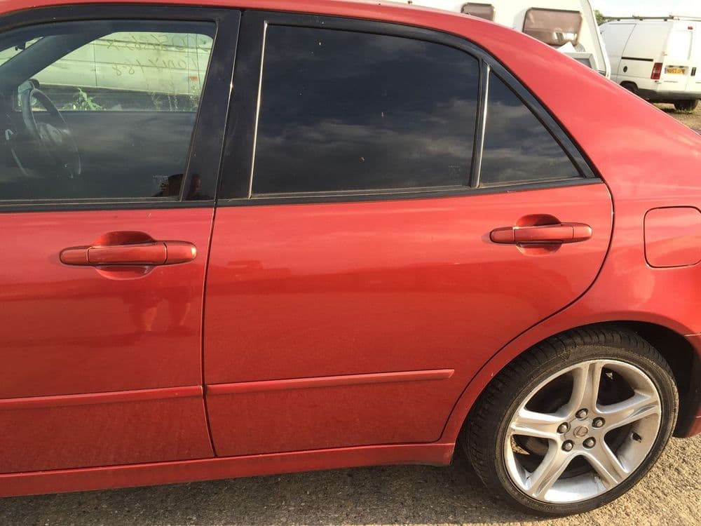 99-05 LEXUS IS200 IS300 COMPLETE DOOR PASSENGER REAR TINT GLASS 3N3 Red ...