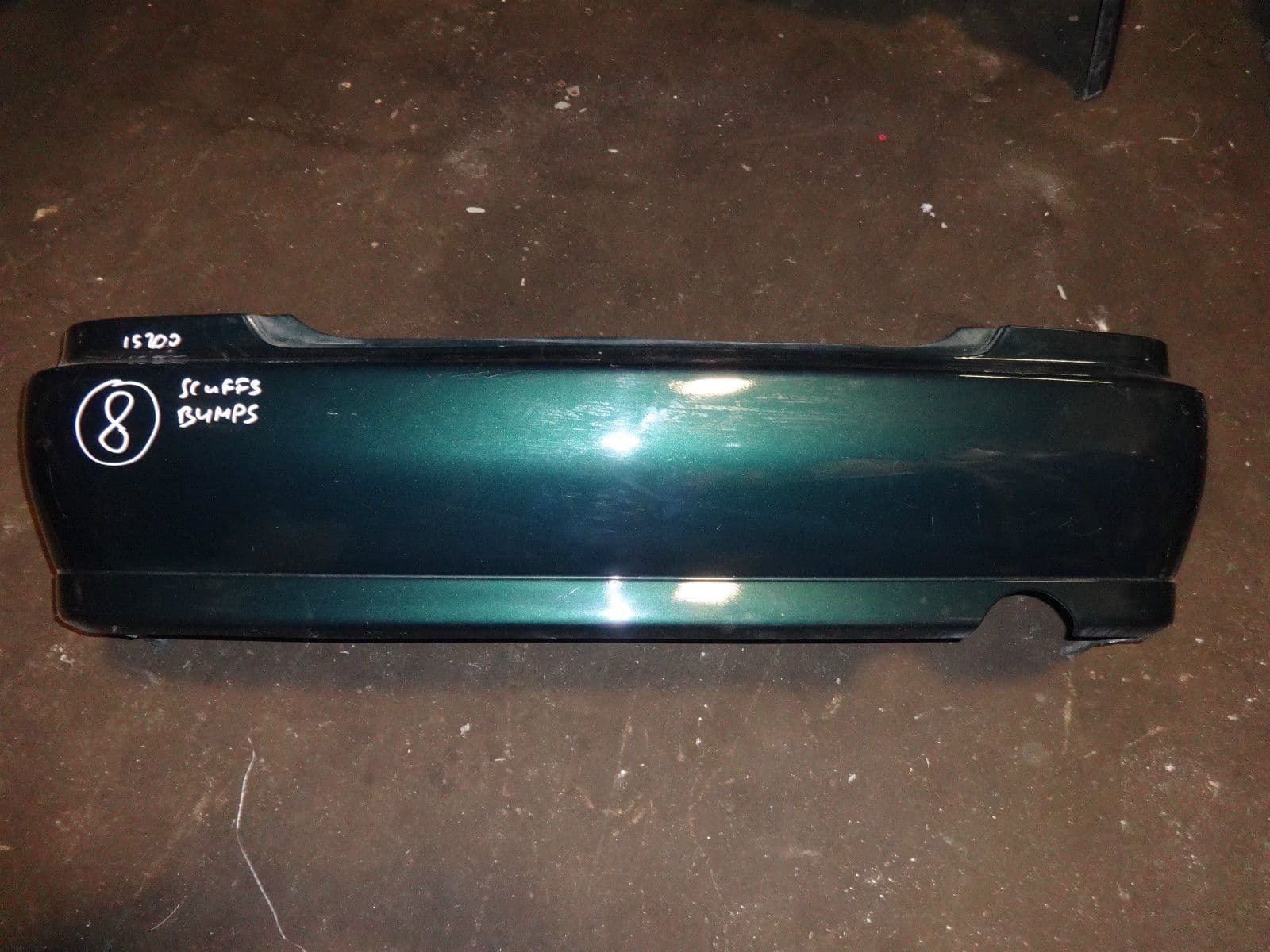 99-05 LEXUS IS200 IS300 REAR BUMPER GREEN COLOR CODE 6Q7 HAVE SCUFFS TEARS