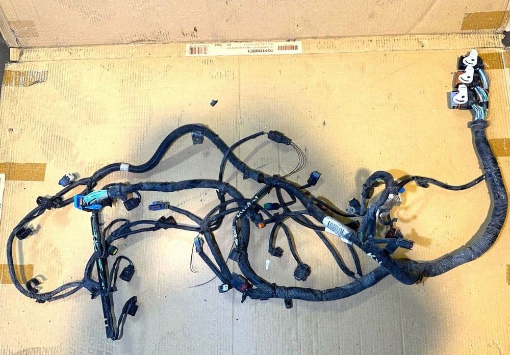 FORD KUGA MK1 TDCI ENGINE WIRING LOOM HARNES COMPLETE WITH PLUGS 2008-2010