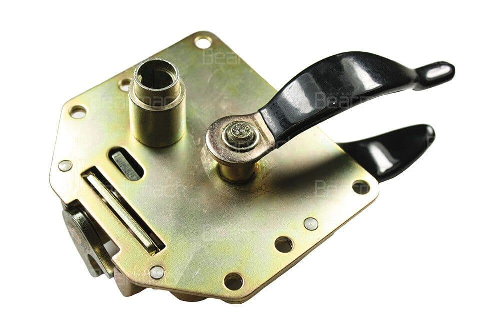 DEFENDER REAR END DOOR LATCH