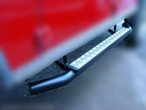 LAND ROVER DEFENDER 110 CREW CAB & HI-CAP PICK-UP SIDE STEPS 2 - RE/D110HC