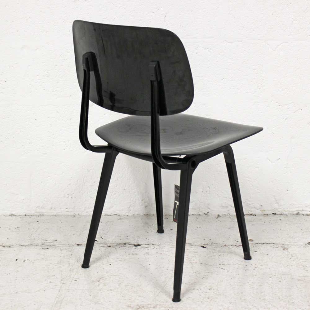 Ahrend Revolt Chair | Black shiny chair | Gloss black chair