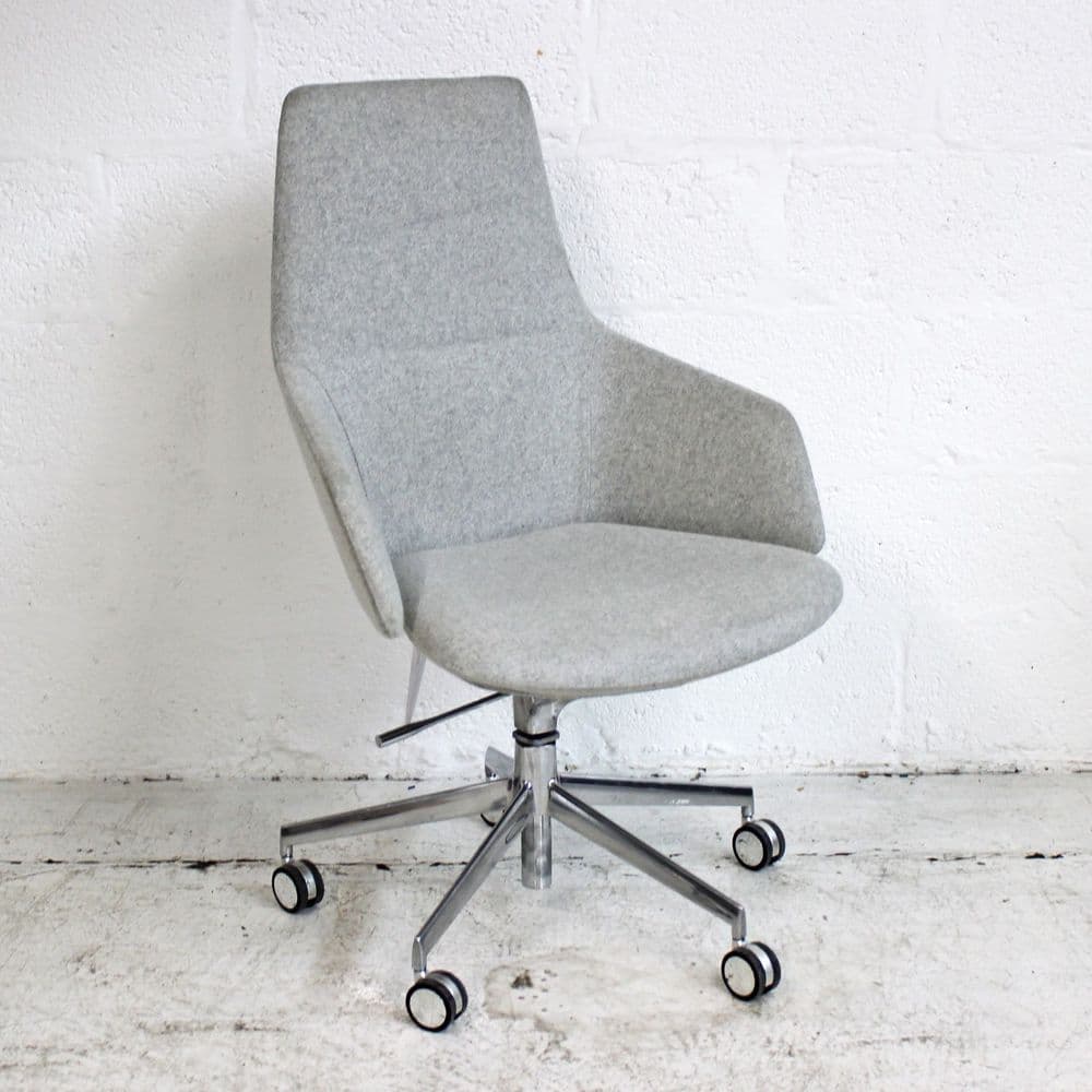 Arper Aston 5 Ways | Grey Meeting Chair | Executive Meeting Chair