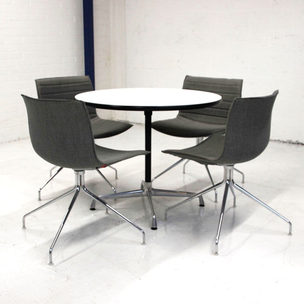 Arper Catifa 53 - Trestle Swivel | designer chair | swivel meeting chair