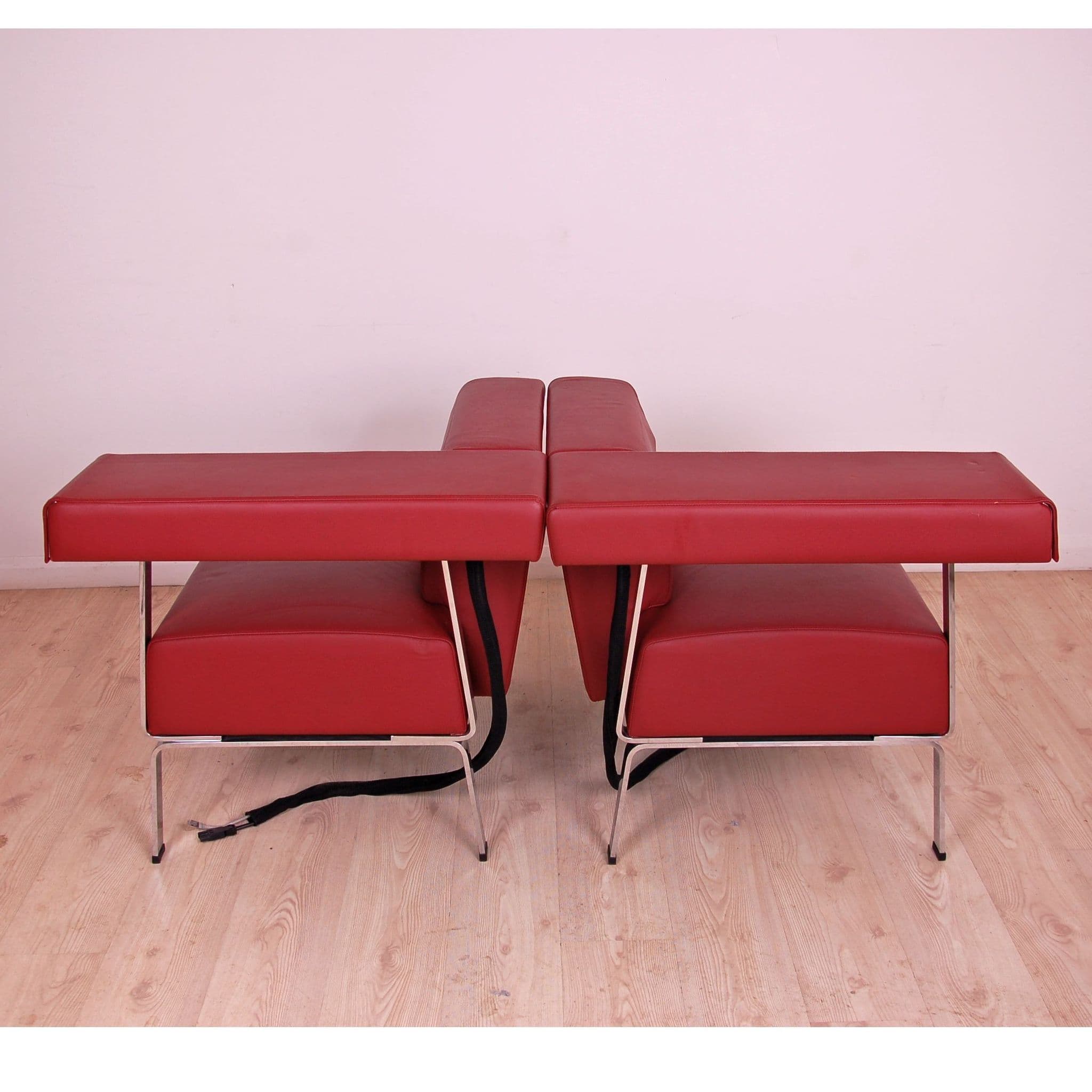 Bene Red Reception Seating | real leather reception chairs | red ...