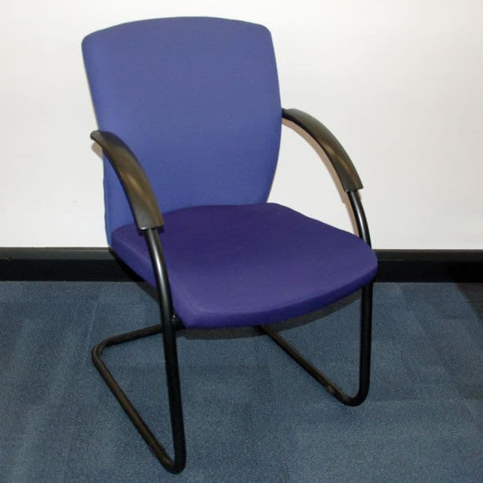 Blue Meeting Chair with Black Cantilever Frame | blue fabric chair ...