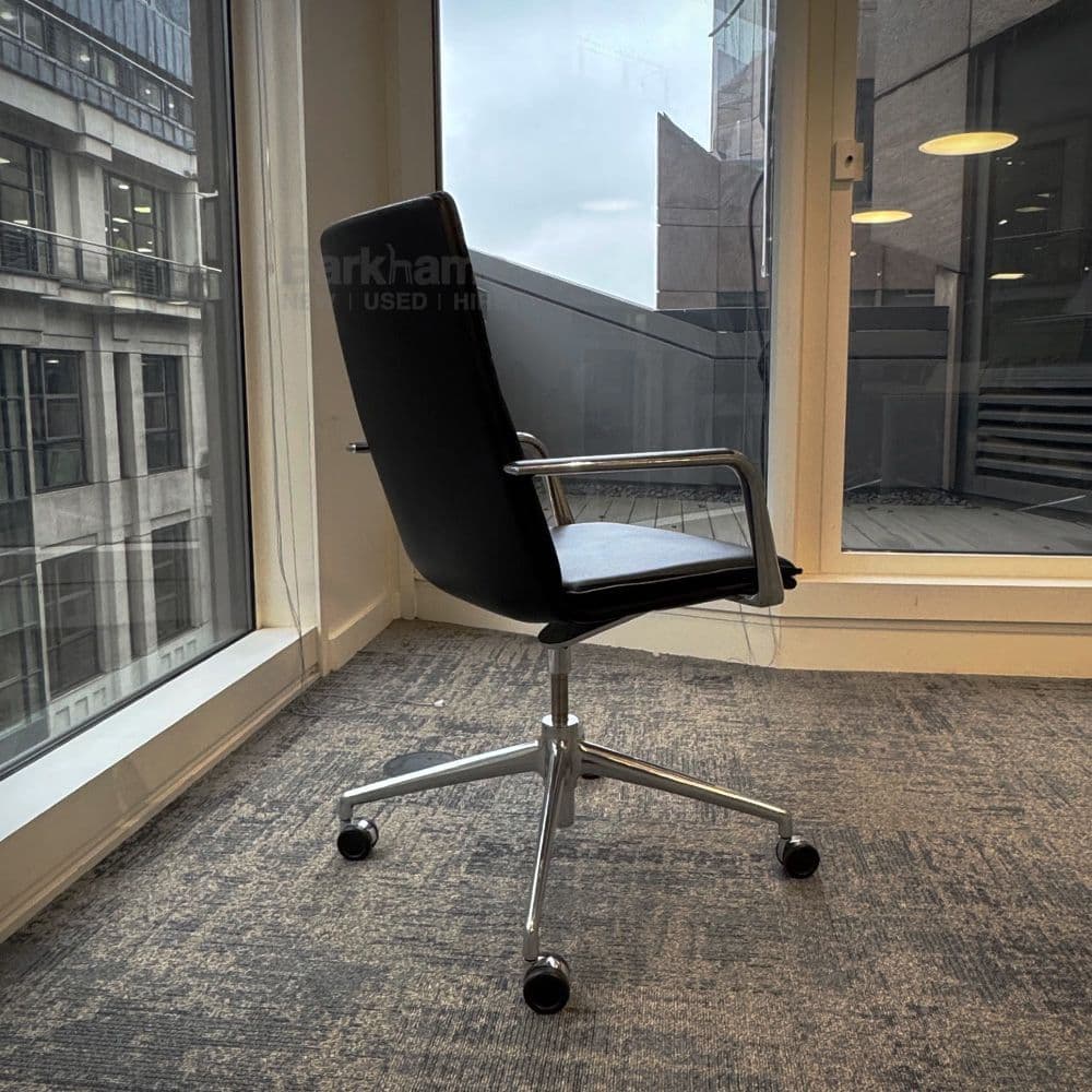 Brunner Fina Soft Swivel Chair | Used Brunner Fina Swivel Chair ...